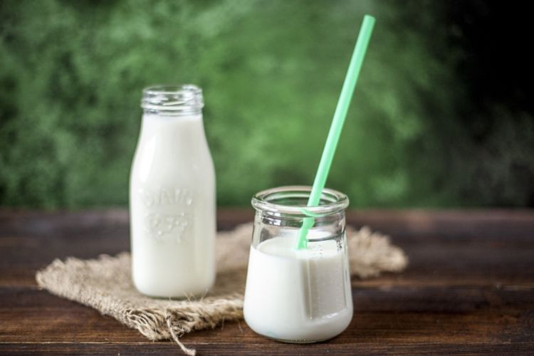 Acidez titulable en leche y yogur | Metrohm