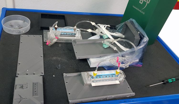 Electrochemistry in orbit | Metrohm