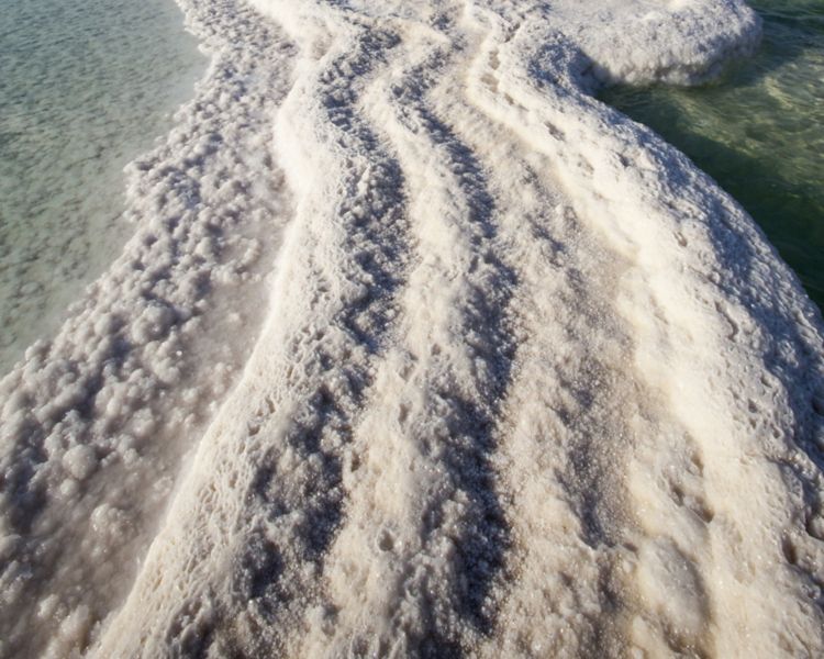 Analysis of calcium, magnesium in brine | Metrohm